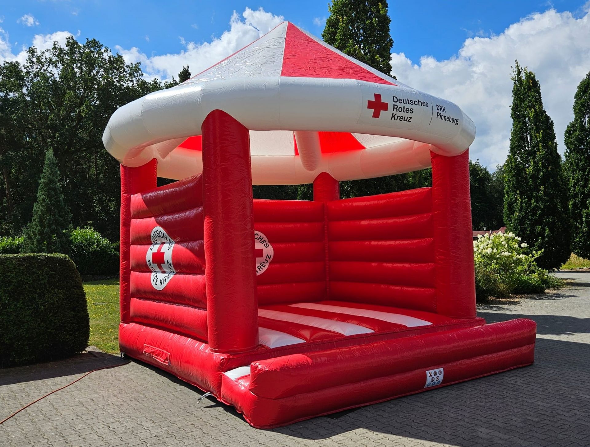 Hüpfburg-Sonderanfertigungen - Hüpfburg selber gestalten